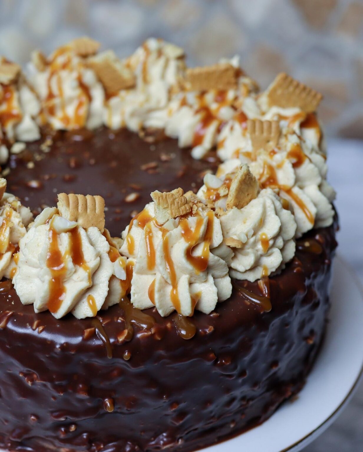 Snickers Cake Recipe - CookingFantasies