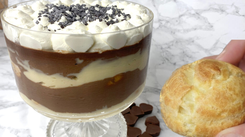 Profiteroles Trifle Recipe - CookingFantasies